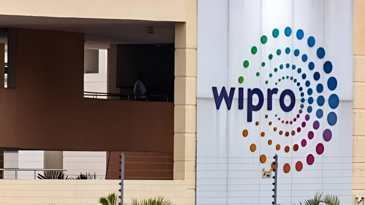 Who is Aparna Iyer, Meet The Lady Who Succeeds Jatin Dalal As New Wipro ...