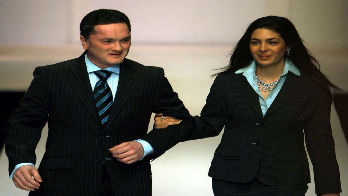 Raymond Group Chairman Gautam Singhania's Wife Demands 75% Of Wealth In ...