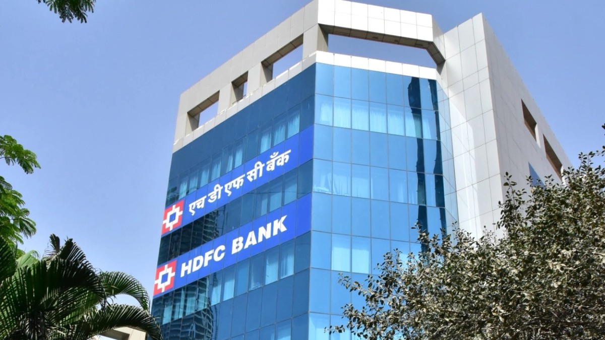 HDFC Group Gets RBI Nod For Acquiring 9.50% Stake In 5 Private Banks ...