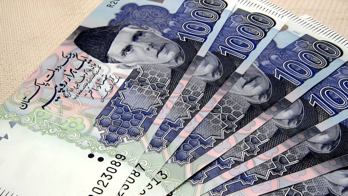 Pakistan Central Bank Investigates Misprinted Rs 1,000 Notes In ...